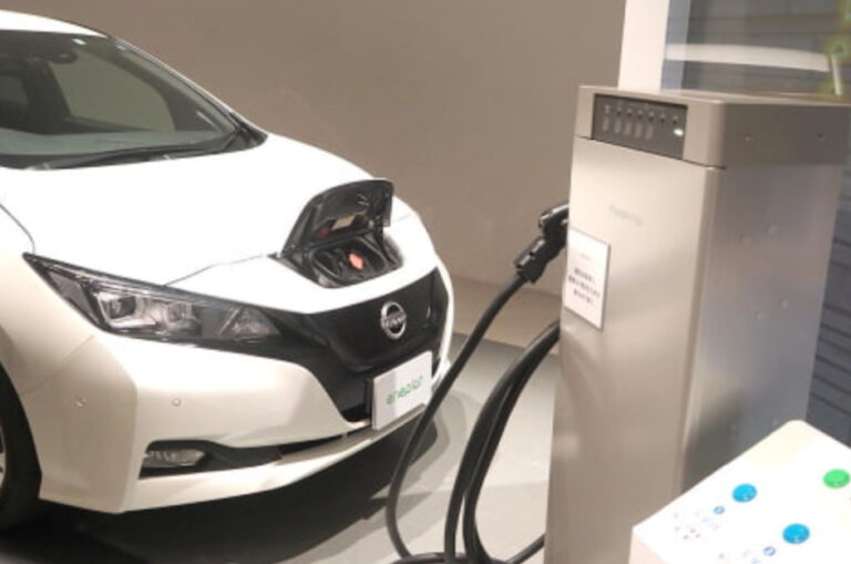 パナソニックV2Hのeneplat（エネプラット）を完全攻略！特徴・施工・価格すべて解説 - 住宅用V2H.com